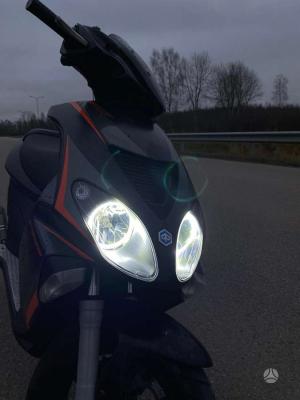 Piaggio NRG 2019 Preiļi, ar dzinēja tilpumu 70.00 L un nobraukumu 12 tūkst. km par 1700 €, foto 7 vietnē AUTOMOTO.COM.LV