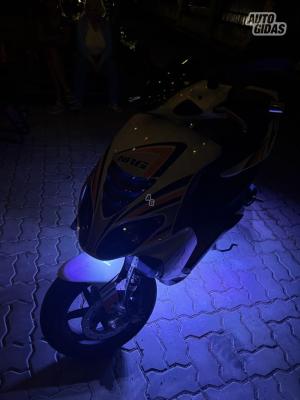 Balts Piaggio NRG 2007 Kauņa, ar dzinēja tilpumu 0.05 L un nobraukumu 12 tūkst. km par 1400 €, foto 9 vietnē AUTOMOTO.COM.LV