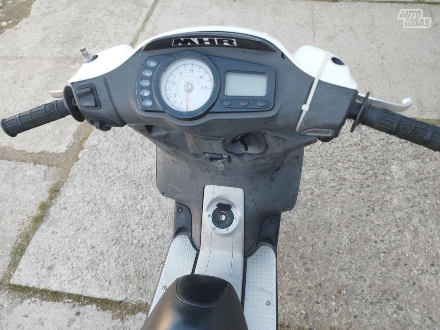 Balts Piaggio NRG 2010 Panevēža, ar dzinēja tilpumu 0.05 L un nobraukumu 30 tūkst. km par 750 €, foto 10 vietnē AUTOMOTO.COM.LV