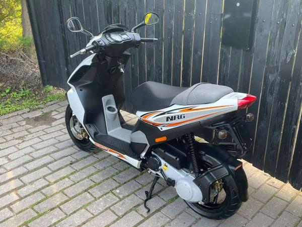 Balts Piaggio NRG 2011 Prienai, ar dzinēja tilpumu 49.00 L un nobraukumu 6 tūkst. km par 1650 €, foto 4 vietnē AUTOMOTO.COM.LV
