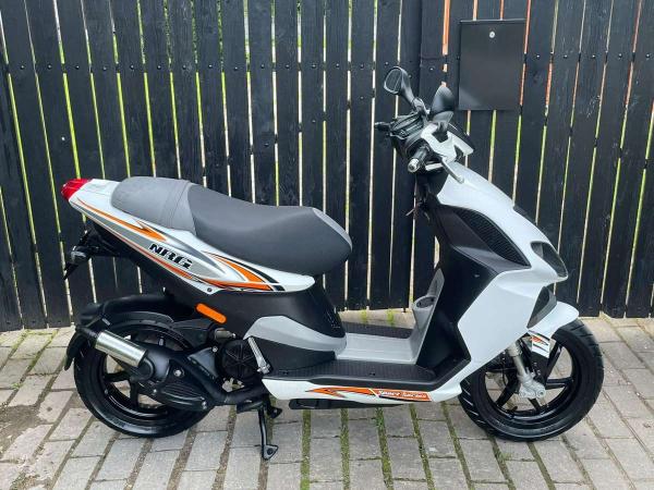 Balts Piaggio NRG 2011 Prienai, ar dzinēja tilpumu 49.00 L un nobraukumu 6 tūkst. km par 1650 €, foto 5 vietnē AUTOMOTO.COM.LV