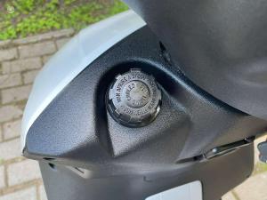 White Piaggio NRG 2011 in Prienai, with an engine capacity of 49.00 L and mileage of 6 thousand km for 1650 €, photo 23 on AUTOMOTO.COM.LV