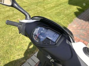 Белый Piaggio NRG 2018 в Неменчине, объемом двигателя 50.00 л и пробегом 5 тыс. км за 2000 €, фото 8 на AUTOMOTO.COM.LV