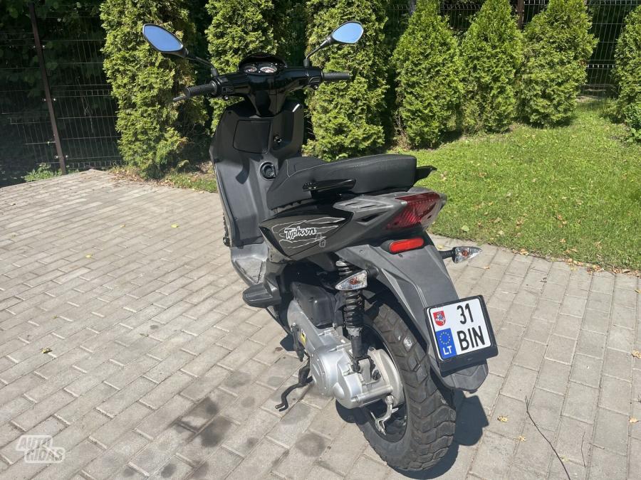 Piaggio Typhoon 2012 Viļņa, ar dzinēja tilpumu 0.05 L un nobraukumu 15 tūkst. km par 1250 €, foto 10 vietnē AUTOMOTO.COM.LV