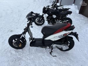 Piaggio Typhoon 2019 in Kelme, with an engine capacity of 0.05 L and mileage of 13 thousand km for 365 €, photo 5 on AUTOMOTO.COM.LV