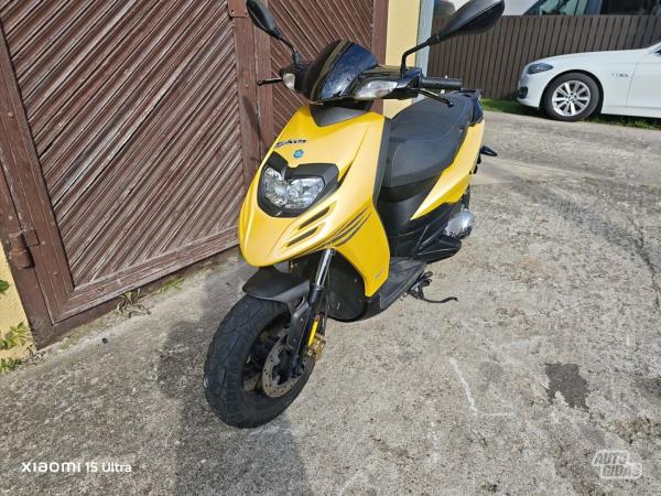 Dzeltens Piaggio Typhoon 2011 Kauņa, ar dzinēja tilpumu 0.00 L un nobraukumu 16 tūkst. km par 999 €, foto 3 vietnē AUTOMOTO.COM.LV