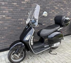 Black Piaggio Vespa 2005 in Klaipeda, with an engine capacity of 0.13 L and mileage of 15 thousand km for 1899 €, photo 12 on AUTOMOTO.COM.LV