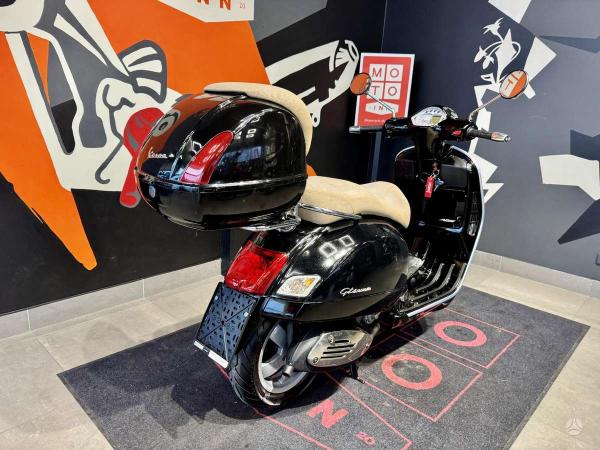 Melns Piaggio Vespa 2006 Viļņa, ar dzinēja tilpumu 0.25 L un nobraukumu 22 tūkst. km par 2199 €, foto 7 vietnē AUTOMOTO.COM.LV