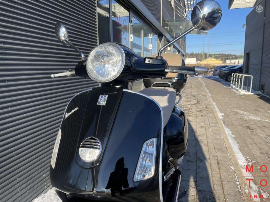 Black Piaggio Vespa 2006 in Riga, with an engine capacity of 0.25 L and mileage of 22 thousand km for 2199 €, photo 14 on AUTOMOTO.COM.LV