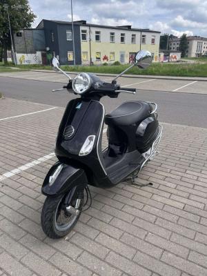 Black Piaggio Vespa 2006 in Vilnius, with an engine capacity of 49.00 L and mileage of 10 thousand km for 1150 €, photo  on AUTOMOTO.COM.LV