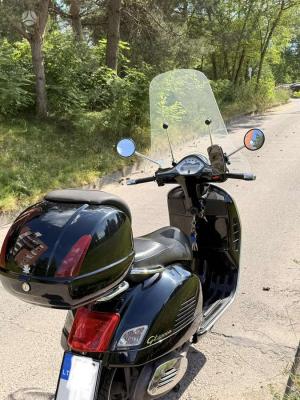 Черный Piaggio Vespa 2010 в Вильнюс, объемом двигателя 0.30 л и пробегом 40 тыс. км за 3100 €, фото 21 на AUTOMOTO.COM.LV