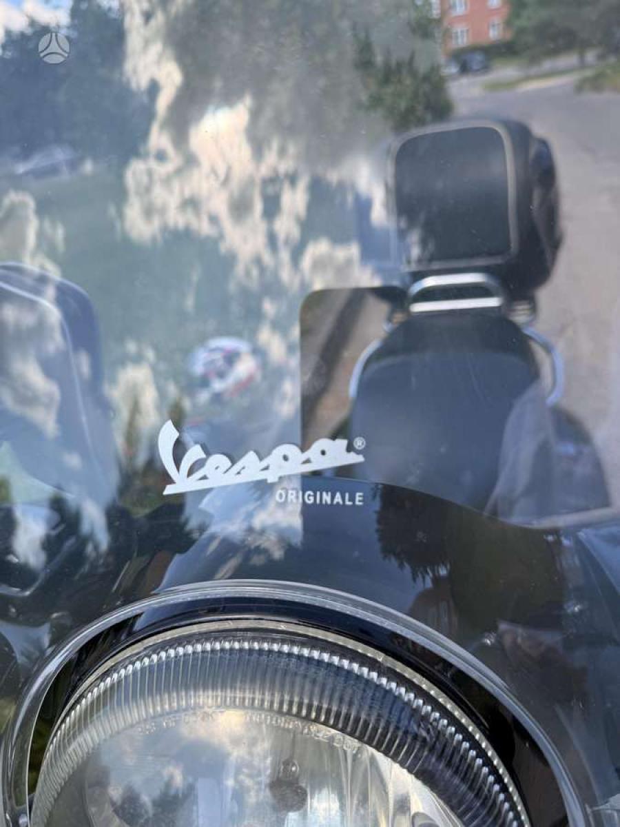 Черный Piaggio Vespa 2010 в Вильнюс, объемом двигателя 0.30 л и пробегом 40 тыс. км за 3100 €, фото 23 на AUTOMOTO.COM.LV