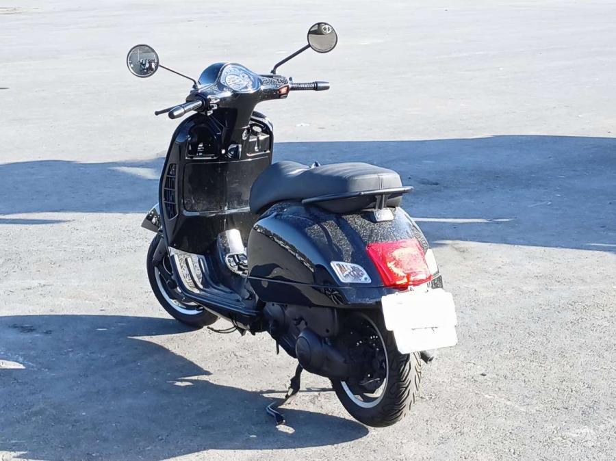 Melns Piaggio Vespa 2010 Širvintos, ar dzinēja tilpumu 0.28 L un nobraukumu 76 tūkst. km par 1350 €, foto 4 vietnē AUTOMOTO.COM.LV