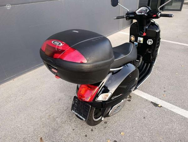 Melns Piaggio Vespa 2012 Šauļi, ar dzinēja tilpumu 0.13 L un nobraukumu 17 tūkst. km par 1400 €, foto 7 vietnē AUTOMOTO.COM.LV