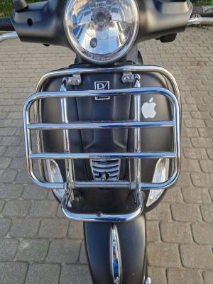 Black Piaggio Vespa 2013 in Vilnius, with an engine capacity of 50.00 L and mileage of 9 thousand km for 1500 €, photo 14 on AUTOMOTO.COM.LV