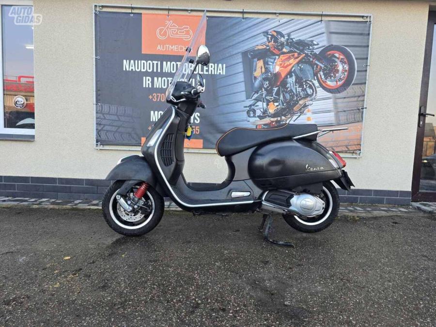 Черный Piaggio Vespa 2014 в Паневежис, объемом двигателя 0.13 л и пробегом 0 тыс. км за 2300 €, фото 4 на AUTOMOTO.COM.LV