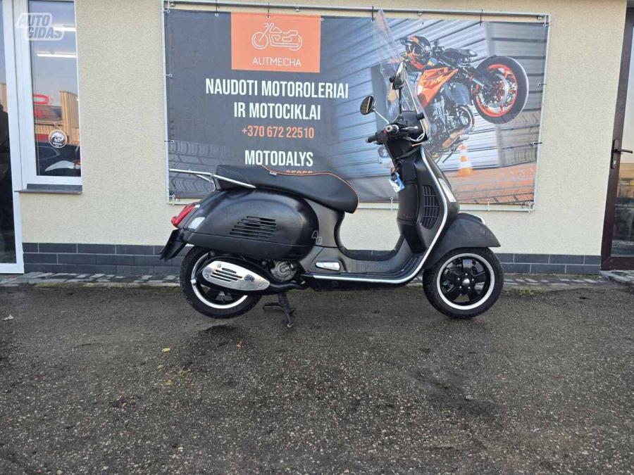 Черный Piaggio Vespa 2014 в Паневежис, объемом двигателя 0.13 л и пробегом 0 тыс. км за 2150 €, фото 3 на AUTOMOTO.COM.LV