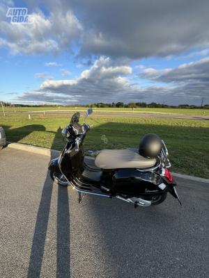 Melns Piaggio Vespa 2023 Viļņa, ar dzinēja tilpumu 0.13 L un nobraukumu 10 tūkst. km par 3600 €, foto 10 vietnē AUTOMOTO.COM.LV