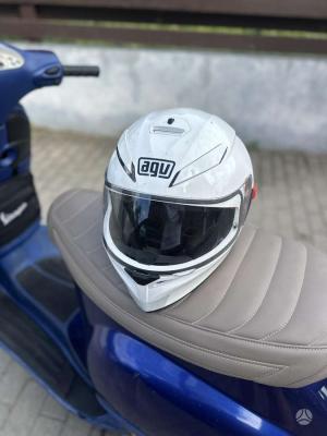 Blue Piaggio Vespa 2001 in Vilnius, with an engine capacity of 50.00 L and mileage of 6 thousand km for 1100 €, photo 13 on AUTOMOTO.COM.LV