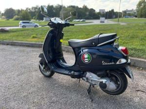 Blue Piaggio Vespa 2005 in Kaunas, with an engine capacity of 0.13 L and mileage of 11 thousand km for 1500 €, photo  on AUTOMOTO.COM.LV