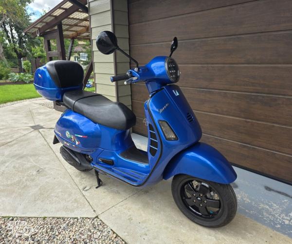 Blue Piaggio Vespa 2006 in Pasvalys, with an engine capacity of 0.13 L and mileage of 41 thousand km for 1499 €, photo 1 on AUTOMOTO.COM.LV