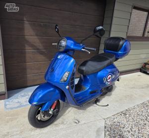 Blue Piaggio Vespa 2006 in Pasvalys, with an engine capacity of 0.13 L and mileage of 41 thousand km for 1499 €, photo 6 on AUTOMOTO.COM.LV
