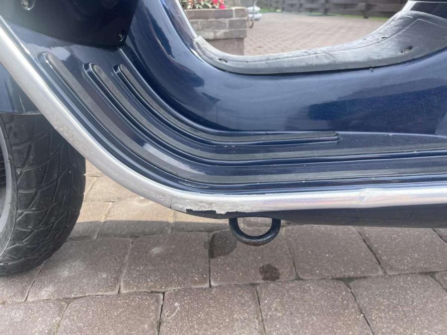 Синий Piaggio Vespa 2009 в Паневежис, объемом двигателя 0.12 л и пробегом 6 тыс. км за 2000 €, фото 8 на AUTOMOTO.COM.LV