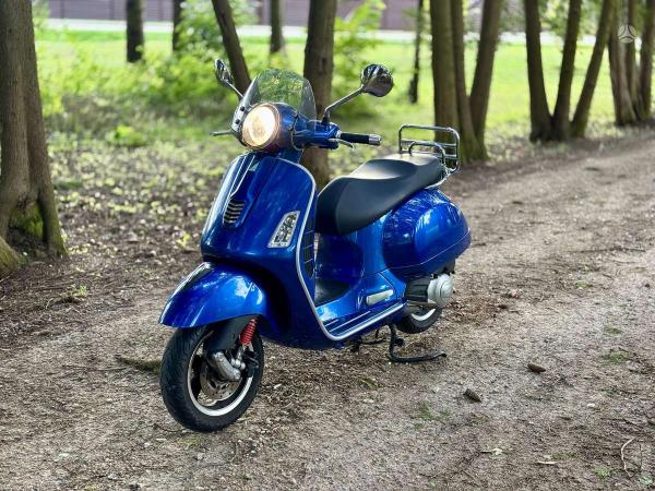 Piaggio Vespa 2015 Kauņa vietnē Zils Piaggio Vespa 2015 Kauņa, ar dzinēja tilpumu 0.13 L un nobraukumu 13 tūkst. km par 2450 €, foto 7 vietnē AUTOMOTO.COM.LV