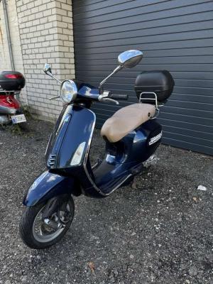 Синий Piaggio Vespa 2016 в Каунас, объемом двигателя 49.00 л и пробегом 15 тыс. км за 1600 €, фото 1 на AUTOMOTO.COM.LV
