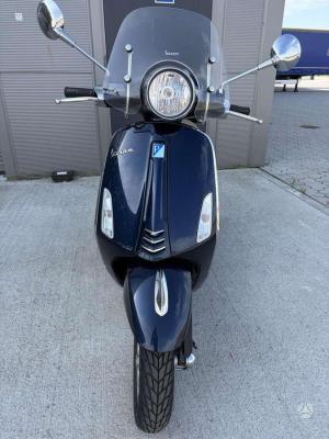 Blue Piaggio Vespa 2016 in Klaipeda, with an engine capacity of 50.00 L and mileage of 0 thousand km for 3000 €, photo 3 on AUTOMOTO.COM.LV