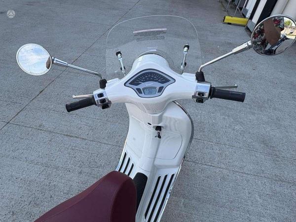 Blue Piaggio Vespa 2016 in Klaipeda, with an engine capacity of 50.00 L and mileage of 0 thousand km for 3000 €, photo 8 on AUTOMOTO.COM.LV