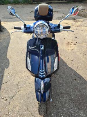 Zils Piaggio Vespa 2019 Viļņa, ar dzinēja tilpumu 0.13 L un nobraukumu 9 tūkst. km par 2899 €, foto 7 vietnē AUTOMOTO.COM.LV