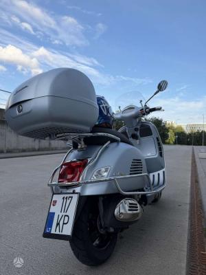 Синий Piaggio Vespa 2021 в Вильнюс, объемом двигателя 0.30 л и пробегом 8 тыс. км за 4772 €, фото 5 на AUTOMOTO.COM.LV