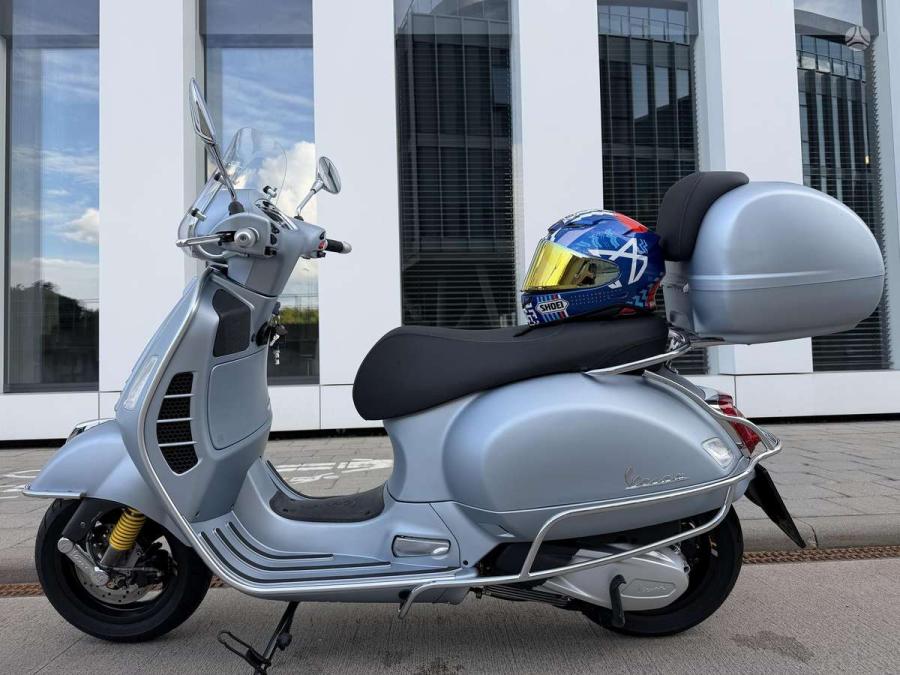 Синий Piaggio Vespa 2021 в Вильнюс, объемом двигателя 0.30 л и пробегом 8 тыс. км за 4772 €, фото 7 на AUTOMOTO.COM.LV