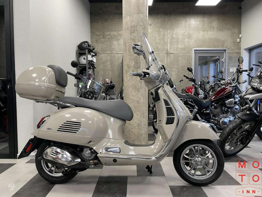 Brown Piaggio Vespa 2023 in Riga, with an engine capacity of 0.30 L and mileage of 5 thousand km for 5199 €, photo 5 on AUTOMOTO.COM.LV