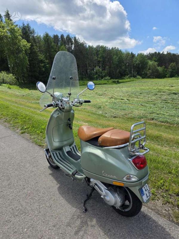 Зеленый Piaggio Vespa 2007 в Каунас, объемом двигателя 50.00 л и пробегом 1 тыс. км за 1800 €, фото 4 на AUTOMOTO.COM.LV