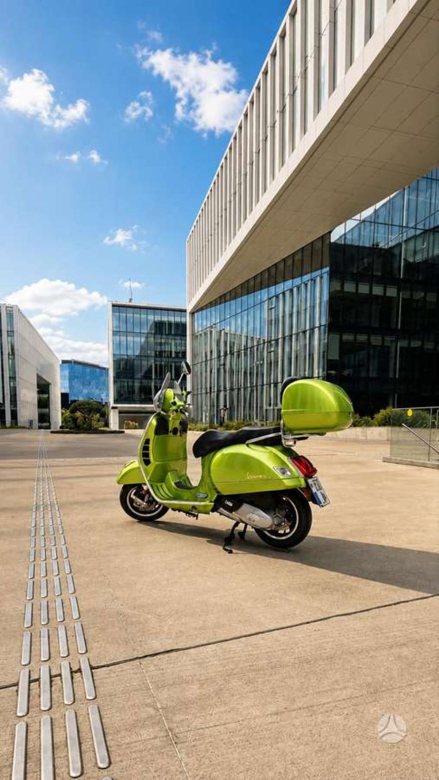 Зеленый Piaggio Vespa 2017 в Вильнюс, объемом двигателя 0.13 л и пробегом 6 тыс. км за 3499 €, фото 4 на AUTOMOTO.COM.LV