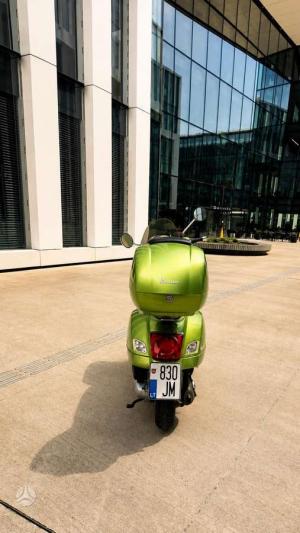 Зеленый Piaggio Vespa 2017 в Вильнюс, объемом двигателя 0.13 л и пробегом 6 тыс. км за 3499 €, фото 5 на AUTOMOTO.COM.LV