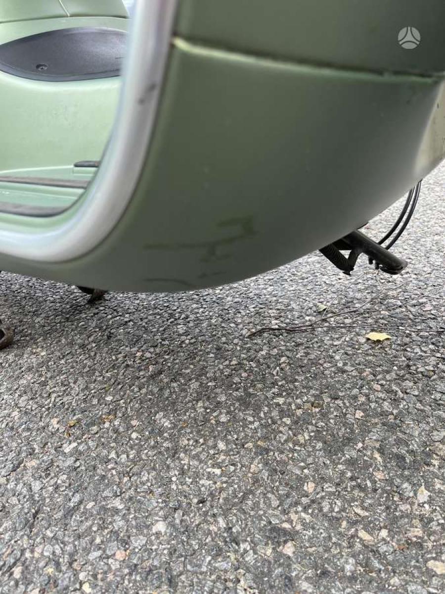 Green Piaggio Vespa 2018 in Marupe, with an engine capacity of 0.30 L and mileage of 13 thousand km for 3500 €, photo 17 on AUTOMOTO.COM.LV
