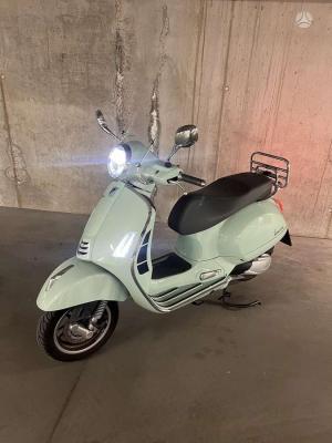 Green Piaggio Vespa 2024 in Vilnius, with an engine capacity of 0.28 L and mileage of 5 thousand km for 5200 €, photo  on AUTOMOTO.COM.LV