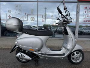 Grey Piaggio Vespa 2004 in Vilnius, with an engine capacity of 0.13 L and mileage of 16 thousand km for 1799 €, photo 9 on AUTOMOTO.COM.LV