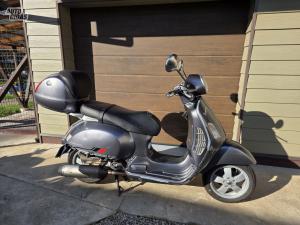 Pelēks Piaggio Vespa 2004 Pasvalys, ar dzinēja tilpumu 0.13 L un nobraukumu 30 tūkst. km par 1299 €, foto 8 vietnē AUTOMOTO.COM.LV
