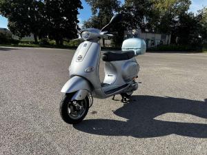 Grey Piaggio Vespa 2005 in Alytus, with an engine capacity of 0.13 L and mileage of 19 thousand km for 1350 €, photo  on AUTOMOTO.COM.LV
