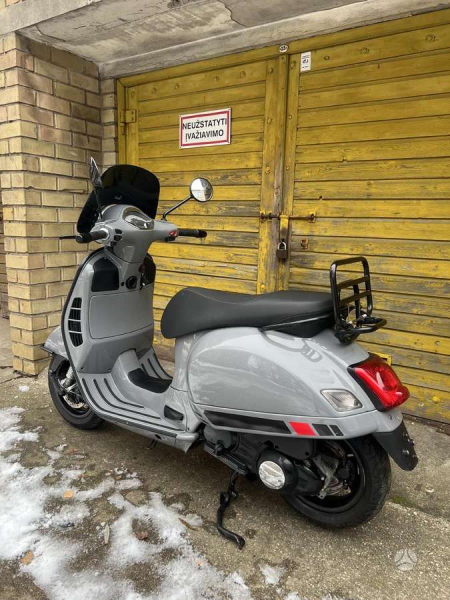 Серый Piaggio Vespa 2016 в Каунас, объемом двигателя 0.30 л и пробегом 35 тыс. км за 1800 €, фото 6 на AUTOMOTO.COM.LV