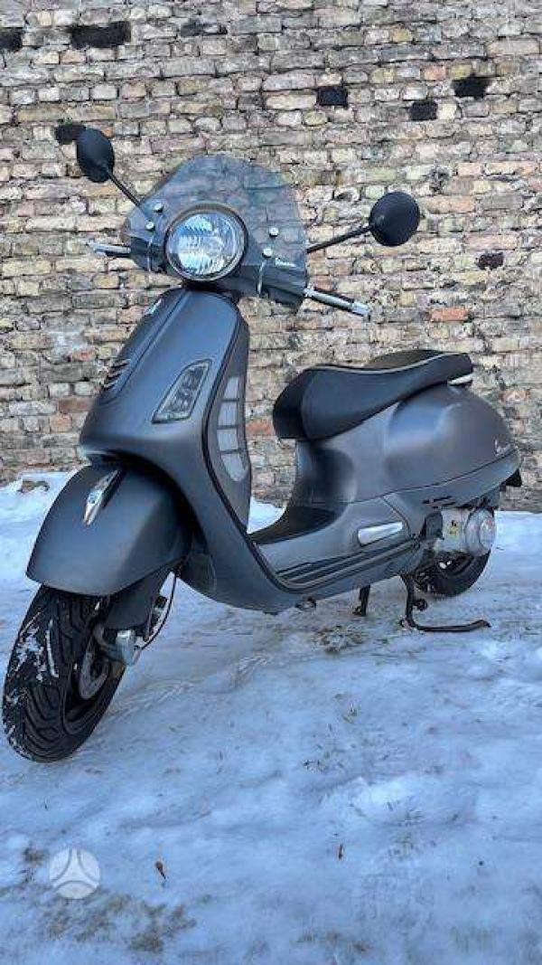 Pelēks Piaggio Vespa 2017 Rīga, ar dzinēja tilpumu 0.13 L un nobraukumu 3 tūkst. km par 4600 €, foto 1 vietnē AUTOMOTO.COM.LV