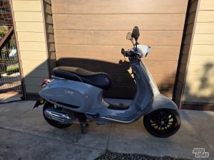 Pelēks Piaggio Vespa 2018 Pasvalys, ar dzinēja tilpumu 0.05 L un nobraukumu 20 tūkst. km par 1299 €, foto 3 vietnē AUTOMOTO.COM.LV