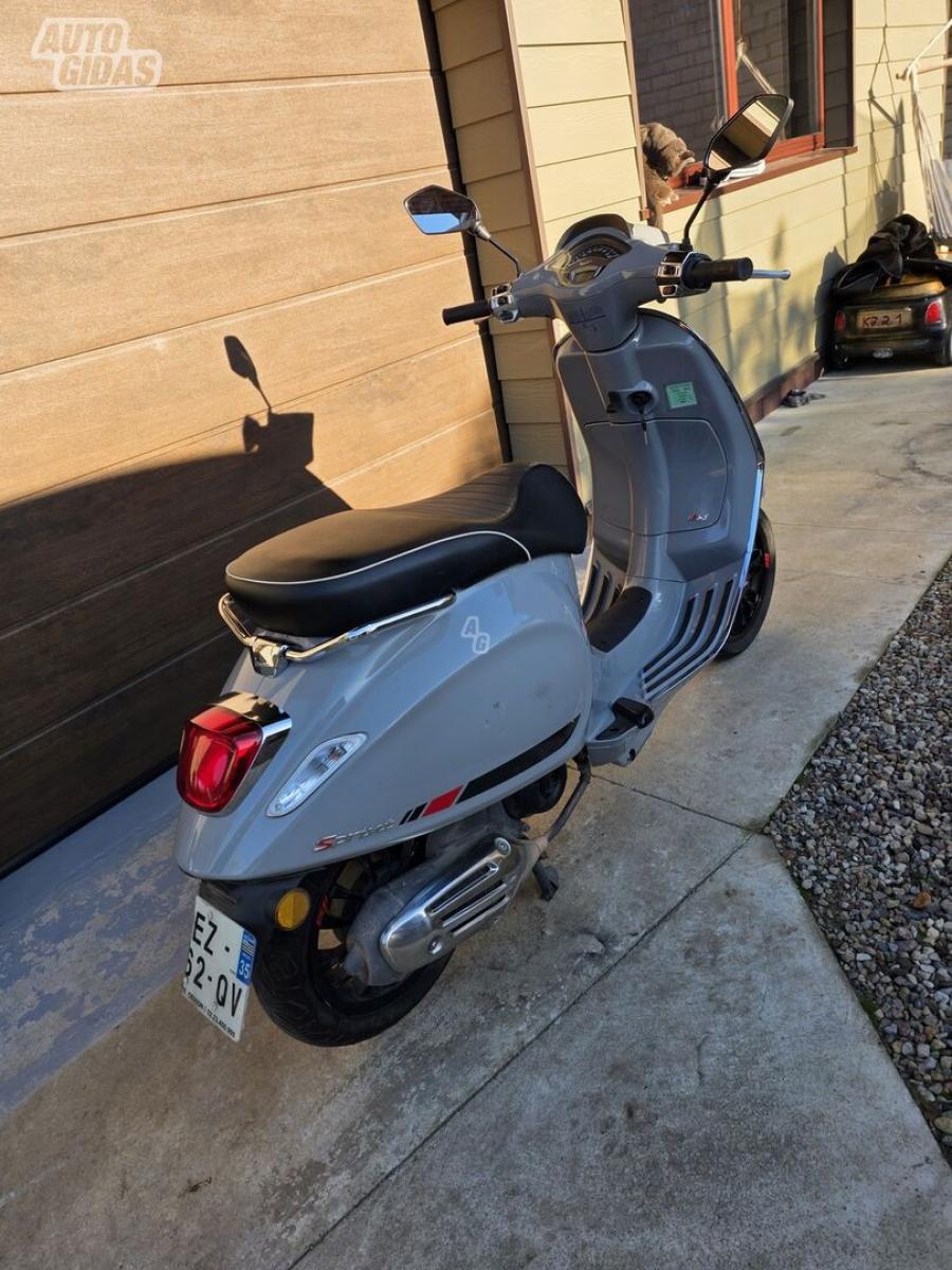 Pelēks Piaggio Vespa 2018 Pasvalys, ar dzinēja tilpumu 0.05 L un nobraukumu 20 tūkst. km par 1299 €, foto 7 vietnē AUTOMOTO.COM.LV