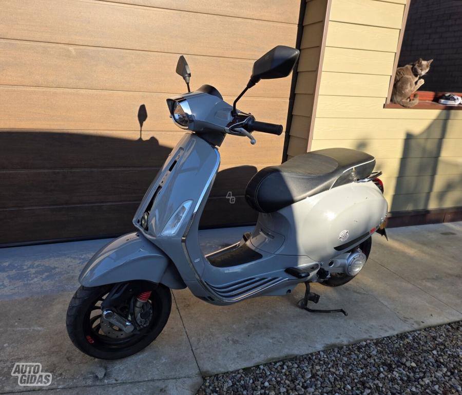 Pelēks Piaggio Vespa 2018 Pasvalys, ar dzinēja tilpumu 0.05 L un nobraukumu 20 tūkst. km par 1299 €, foto 9 vietnē AUTOMOTO.COM.LV
