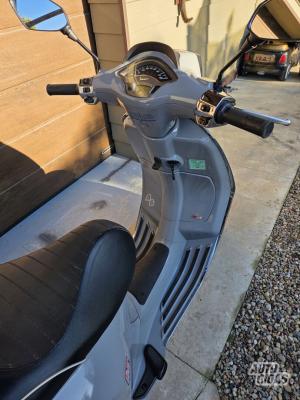 Pelēks Piaggio Vespa 2018 Pasvalys, ar dzinēja tilpumu 0.05 L un nobraukumu 20 tūkst. km par 1299 €, foto 16 vietnē AUTOMOTO.COM.LV