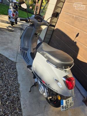 Pelēks Piaggio Vespa 2018 Pasvalys, ar dzinēja tilpumu 0.05 L un nobraukumu 20 tūkst. km par 1299 €, foto 22 vietnē AUTOMOTO.COM.LV